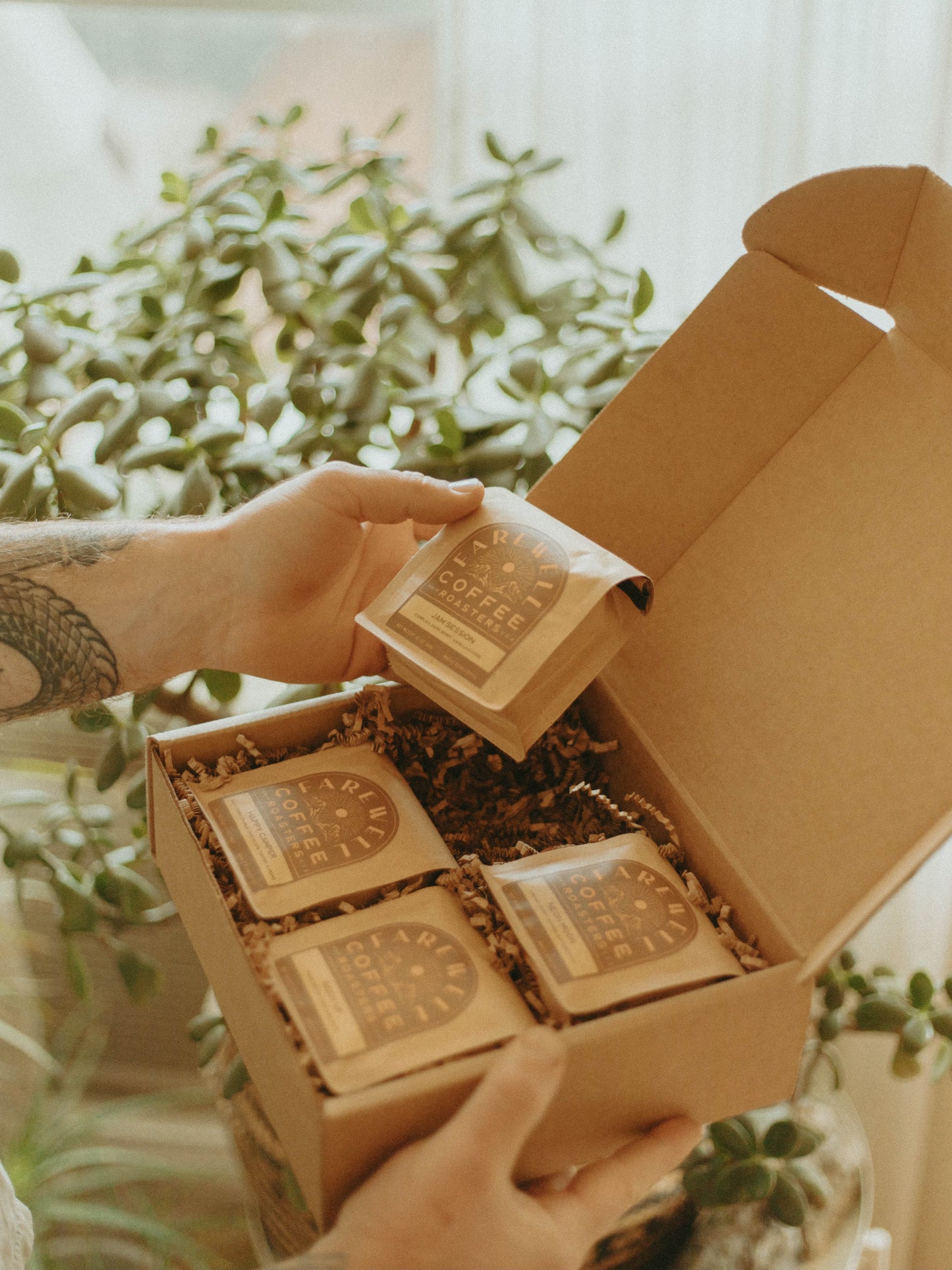 FAREWELL GIFT BOX – FAREWELL COFFEE ROASTERS